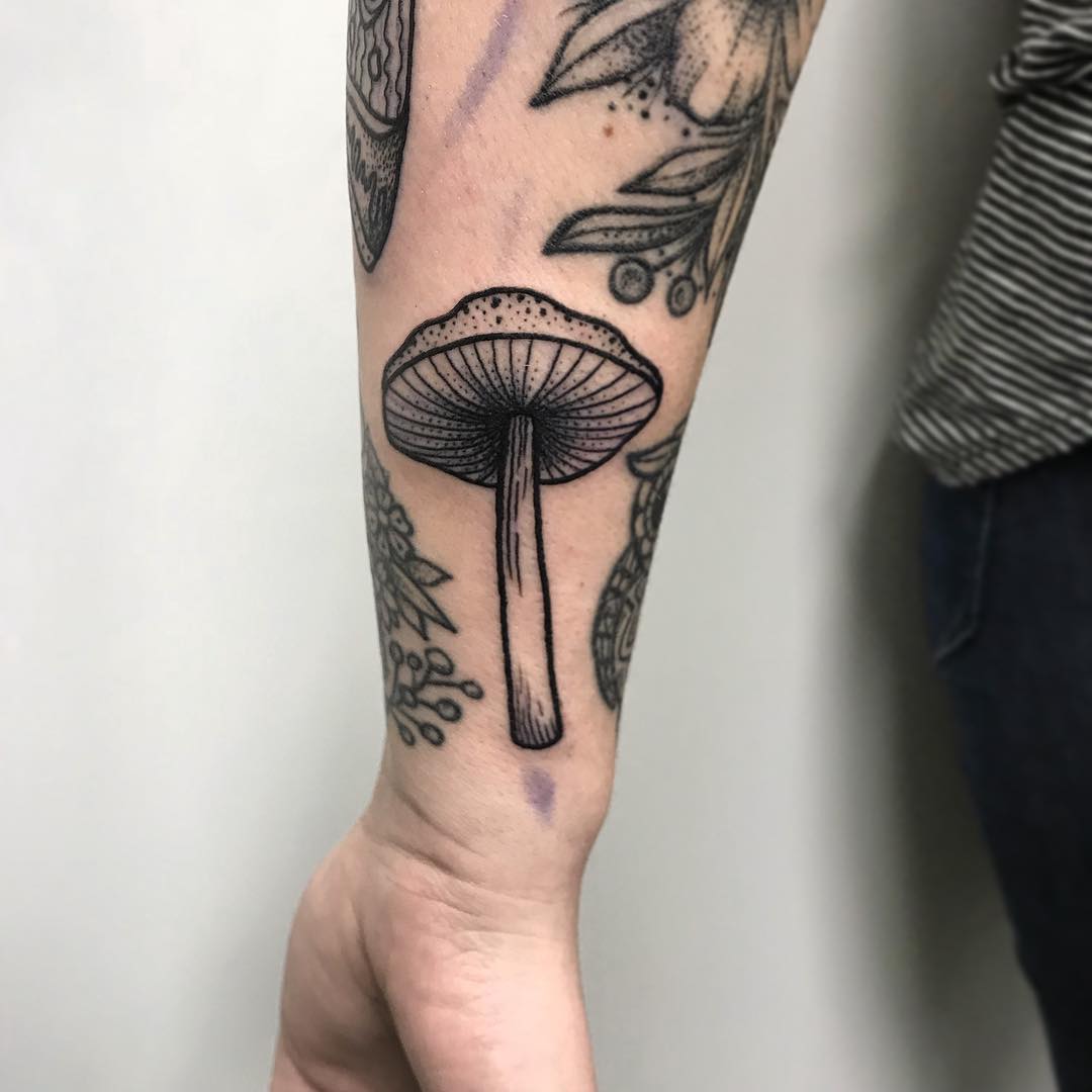 Mushroom Tattoo Ideas For People Who Love To Trip Mushroom Tattoo Ideas For People Who Love To Trip